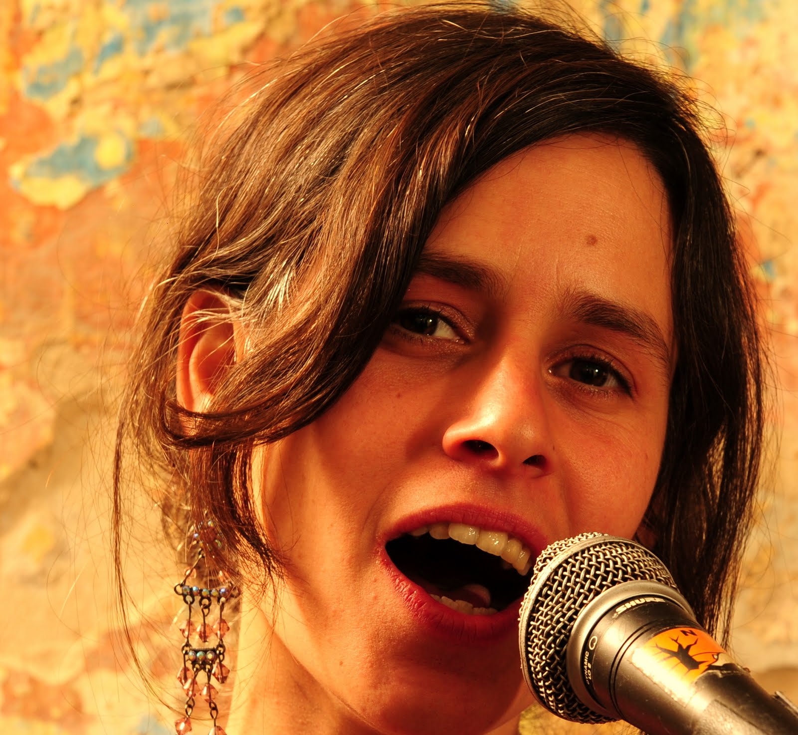 קוטנר רוק.נט: טליה אליאב. נגה שלו. אדומות