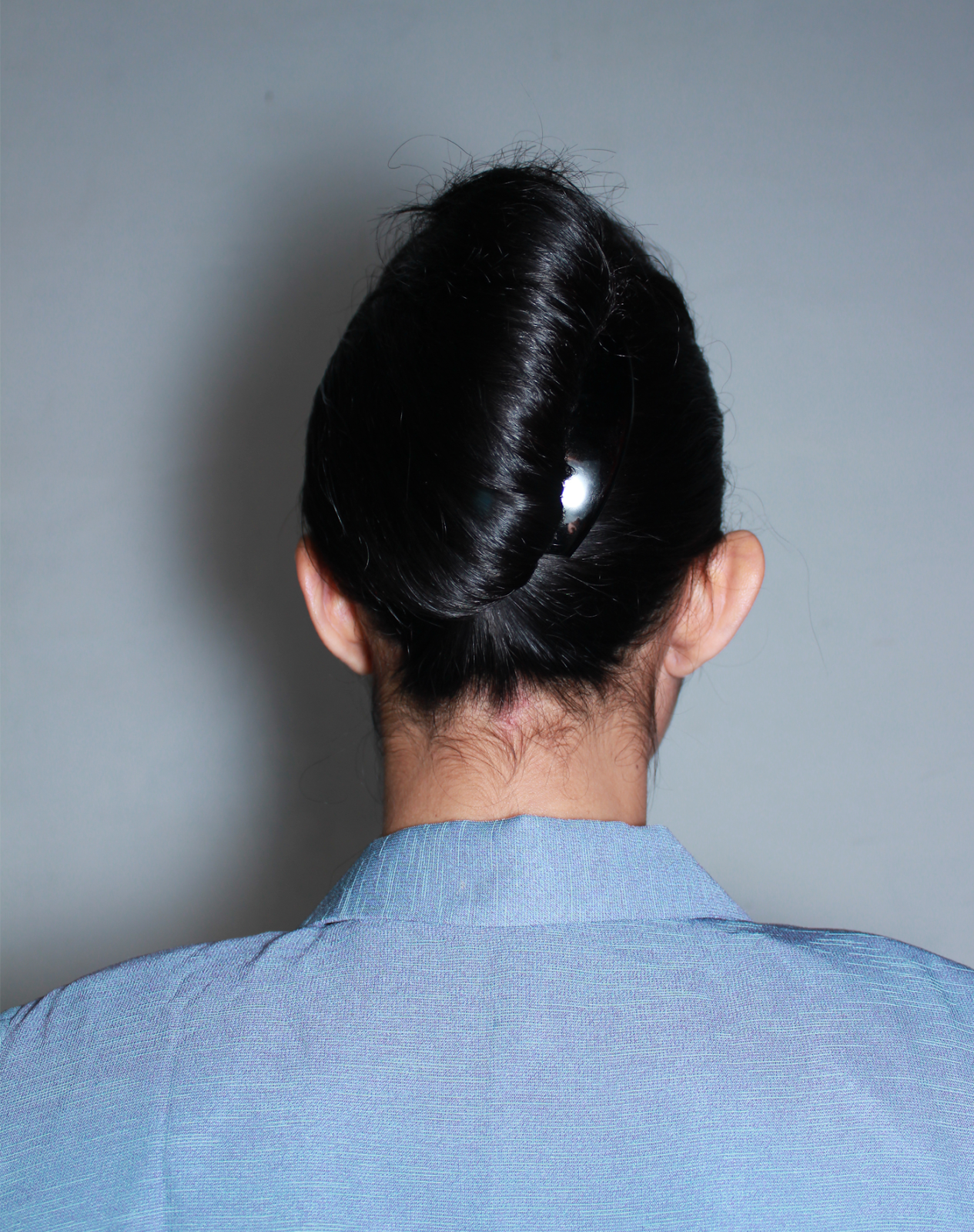 Sanggul Pramugari – French Twist - METROPOLIS STYLE