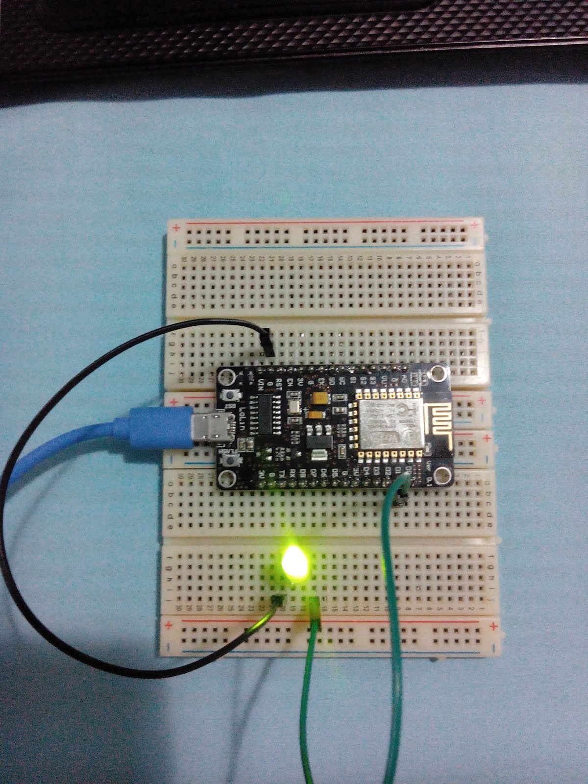 ระบบฝังตัว Week5 ์ Nodemcu Esp8266 Gpio
