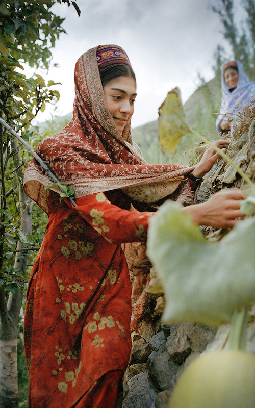 Happy Vegetarian World: Hunza Tribe Vegetarian