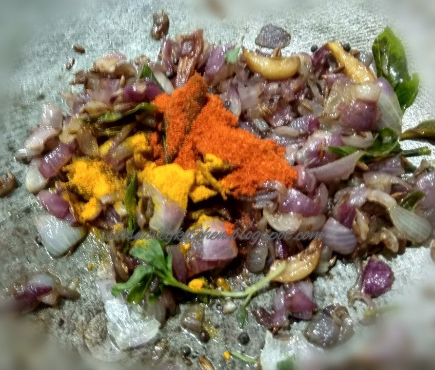 Vasusvegkitchen: Sanna kakarakaya fry, Kasarakaya fry, Tiny bitter ...