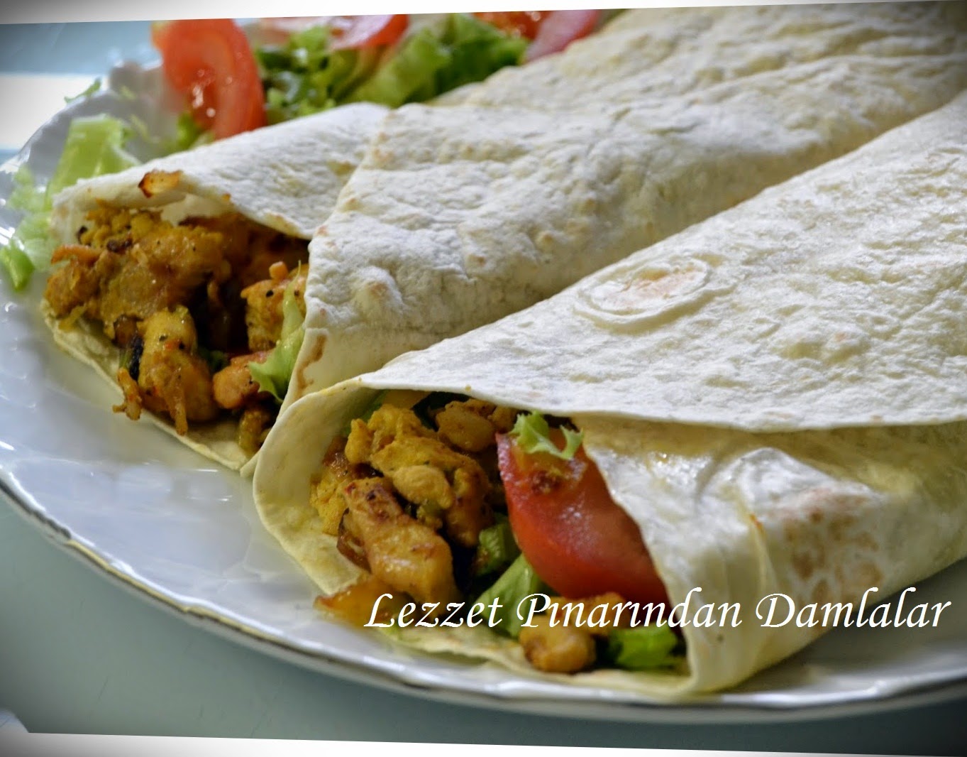 Lezzet Pınarından Damlalar: EVDE TAVUK DÜRÜM