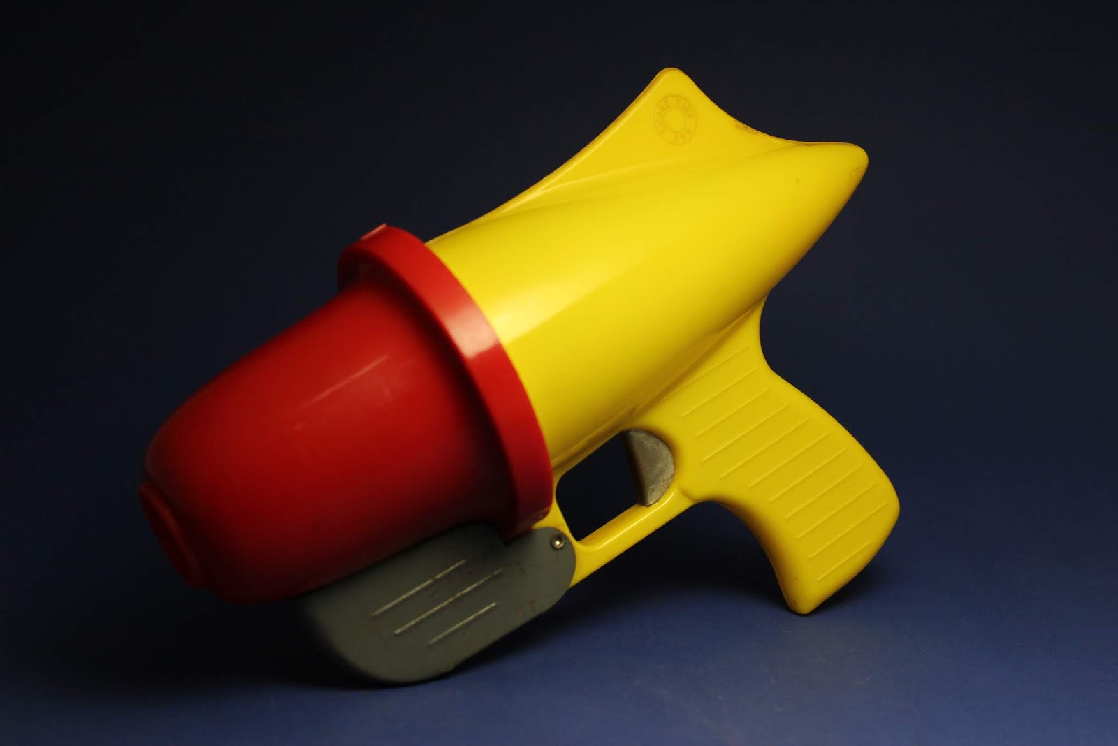 Geoff's Superheroes, Space and other incredible Toys: May I smoke you