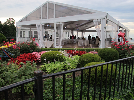 Diane Hoeptner: Shoreby Club Six Strings