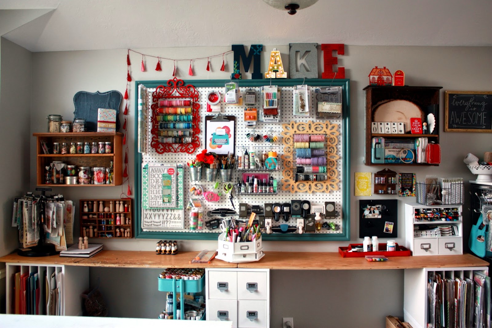 just what i {squeeze} in: My Studio - Finished at last!