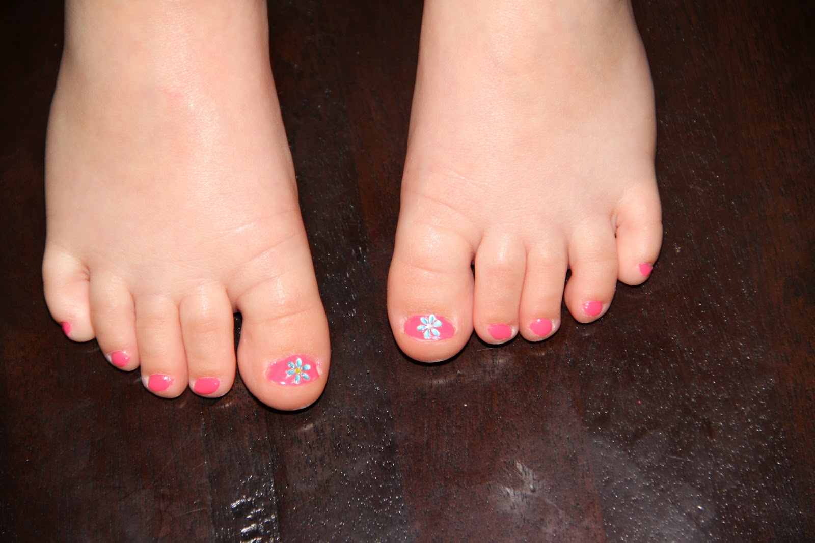 The Noel Notes: A Little Girl Time