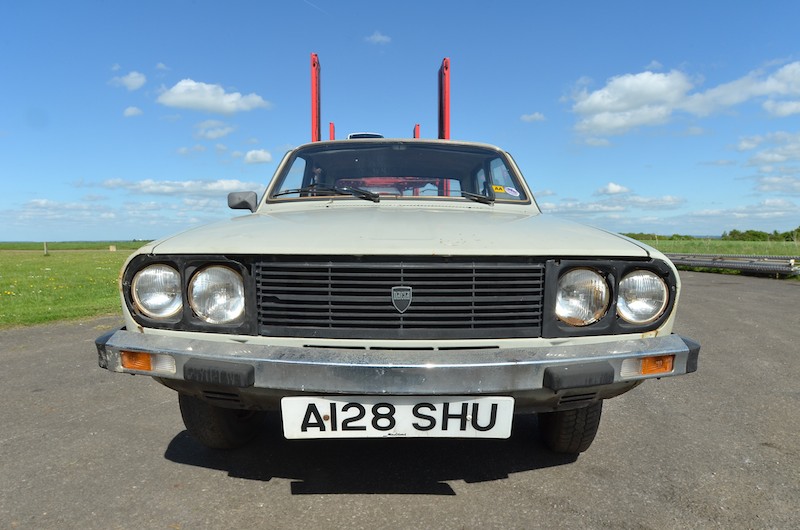 v o l g a n e a g r a: Dacia Denem unicata, salvata / A unique Dacia ...