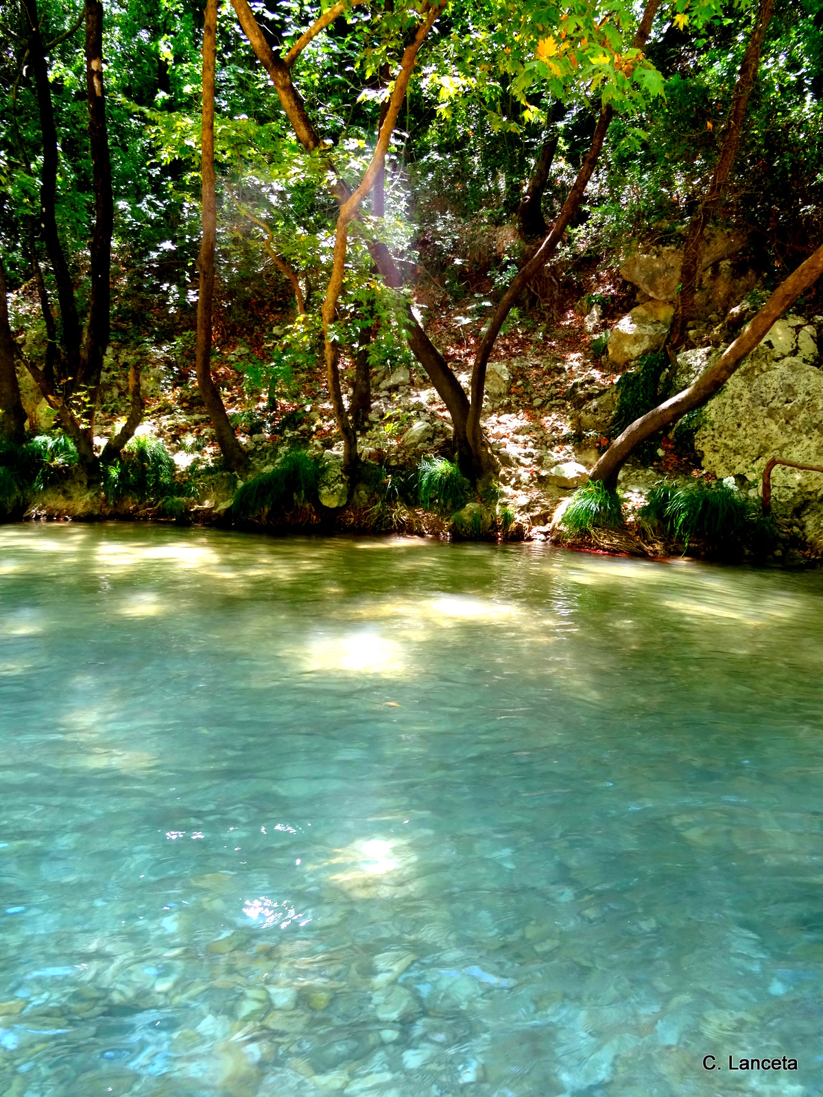 En busca de la cuadratura del círculo: Acheron o Aqueronte, mítico río