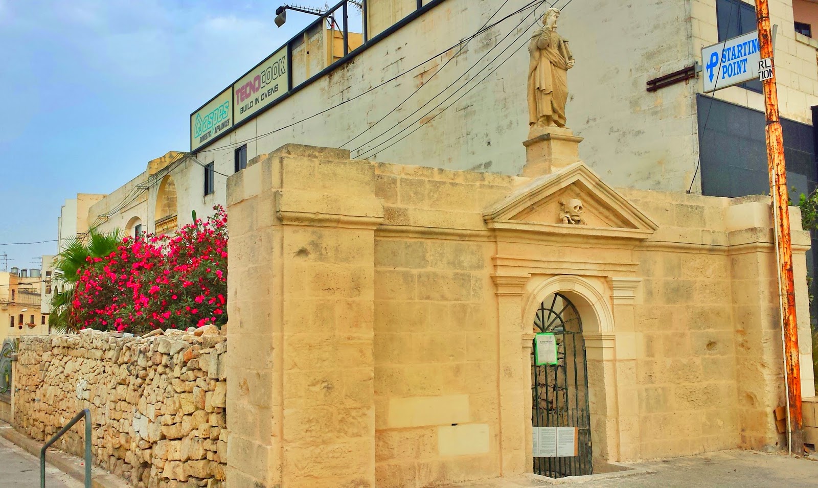Saint Thomas Cemetery - Luqa | SNAPSHOTS OF MALTA