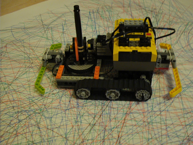 Architecture Machines: LEGO RCX TURNTABLE MACHINE