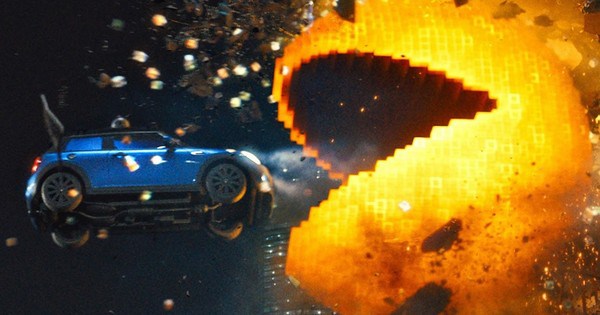 FallsDownz Movies & Games Reviews: Pixels ( 2015 ) Movie Review