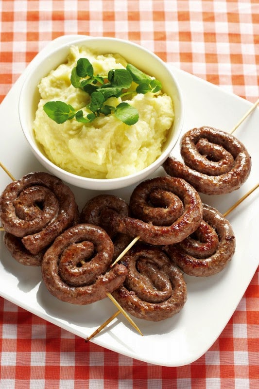 In en om die huis: Gebraaide boerewors en kapokaartappels