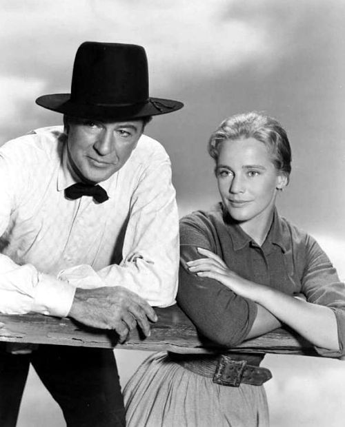 Laura's Miscellaneous Musings: Tonight's Movie: The Hanging Tree (1959 ...