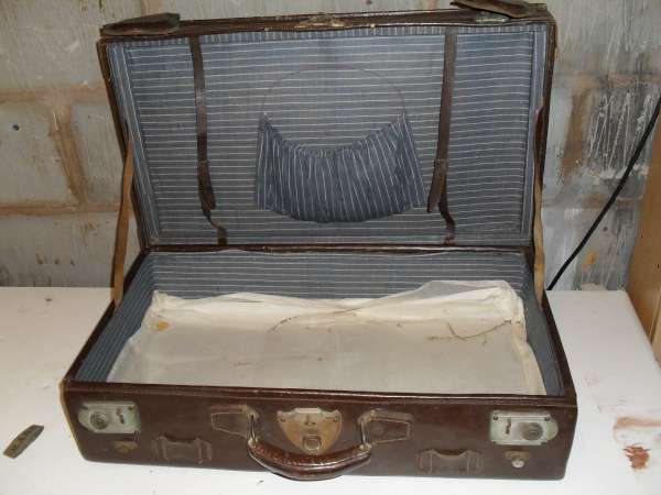 Wartime Warped: Objects and WW2 - Demob