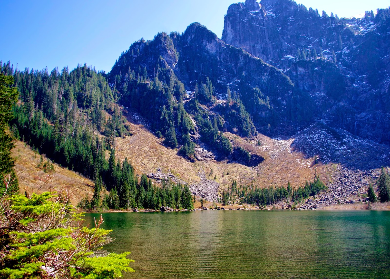 Pacific Northwest Seasons: Hiking the Northwest's Greatest Hits ...