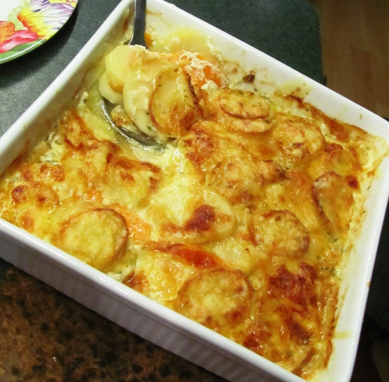 Robbiebago Adventures: Potato Slice Recipe