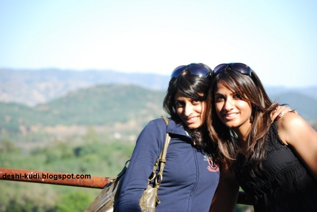 INDIAN BEAUTIES: NAUGHTY DESI TEENS