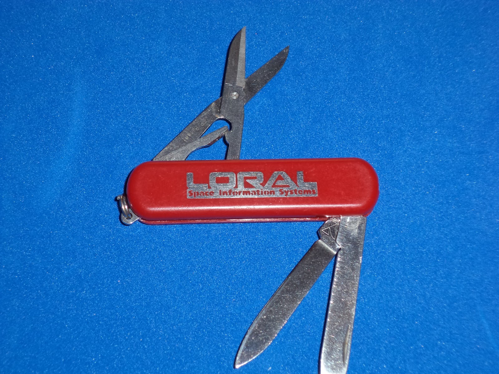 I Love SAK's: Wenger Esquire - Loral Space Information Systems