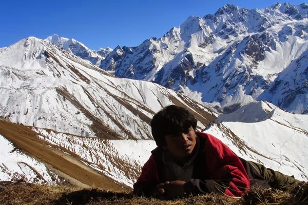 Nepal Travel Advisory: The Nepali people