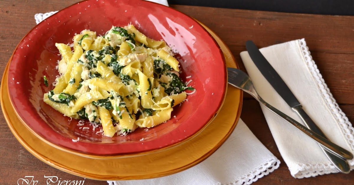С нож и вилица в ръка: Паста с пиле, рикота и спанак - Garganelli con ...
