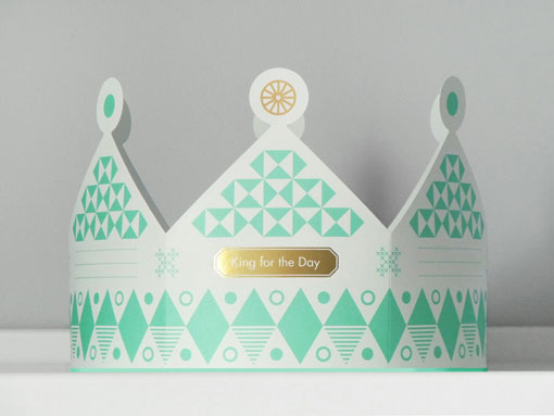 Girl Obsessed: It's a Card AND a Crown