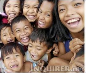 Pinoy-Pride [iˈnɐŋ ˈbɐjən Pilipinas]: SMILEY FACE :)