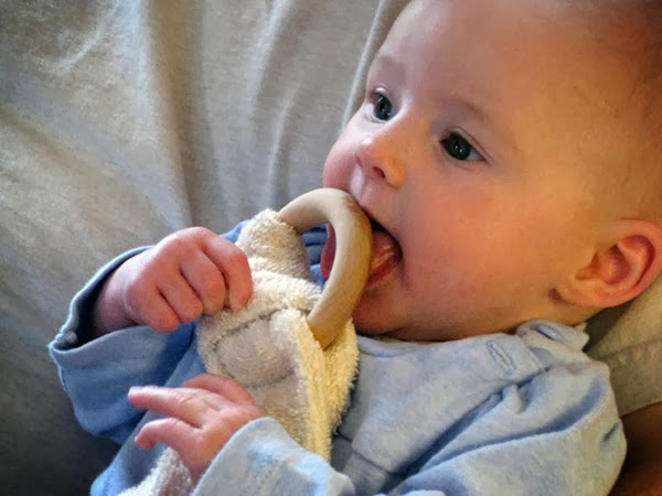 Op een wolkje: Sabbelen en bijten zonder zorgen