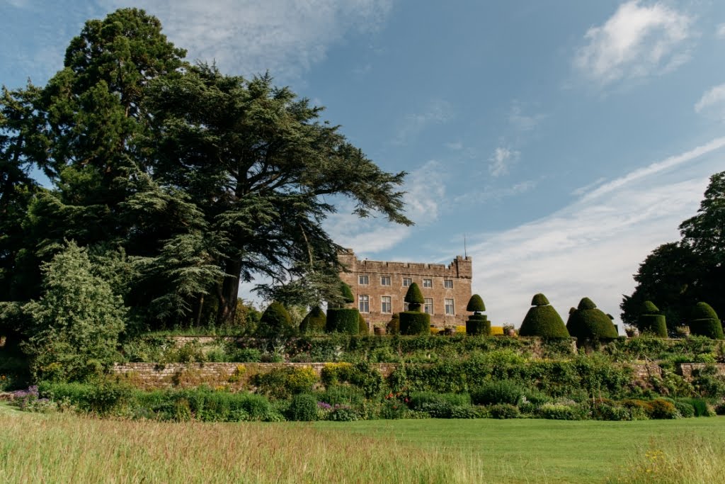 Askham Hall: A Gorgeous Wedding Venue in the Lake District