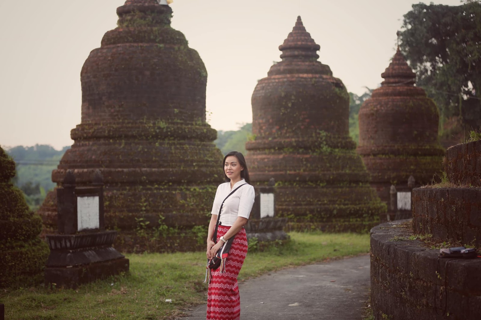 Ma Aye Thaung - Mrauk U Trip Beautiful Photos