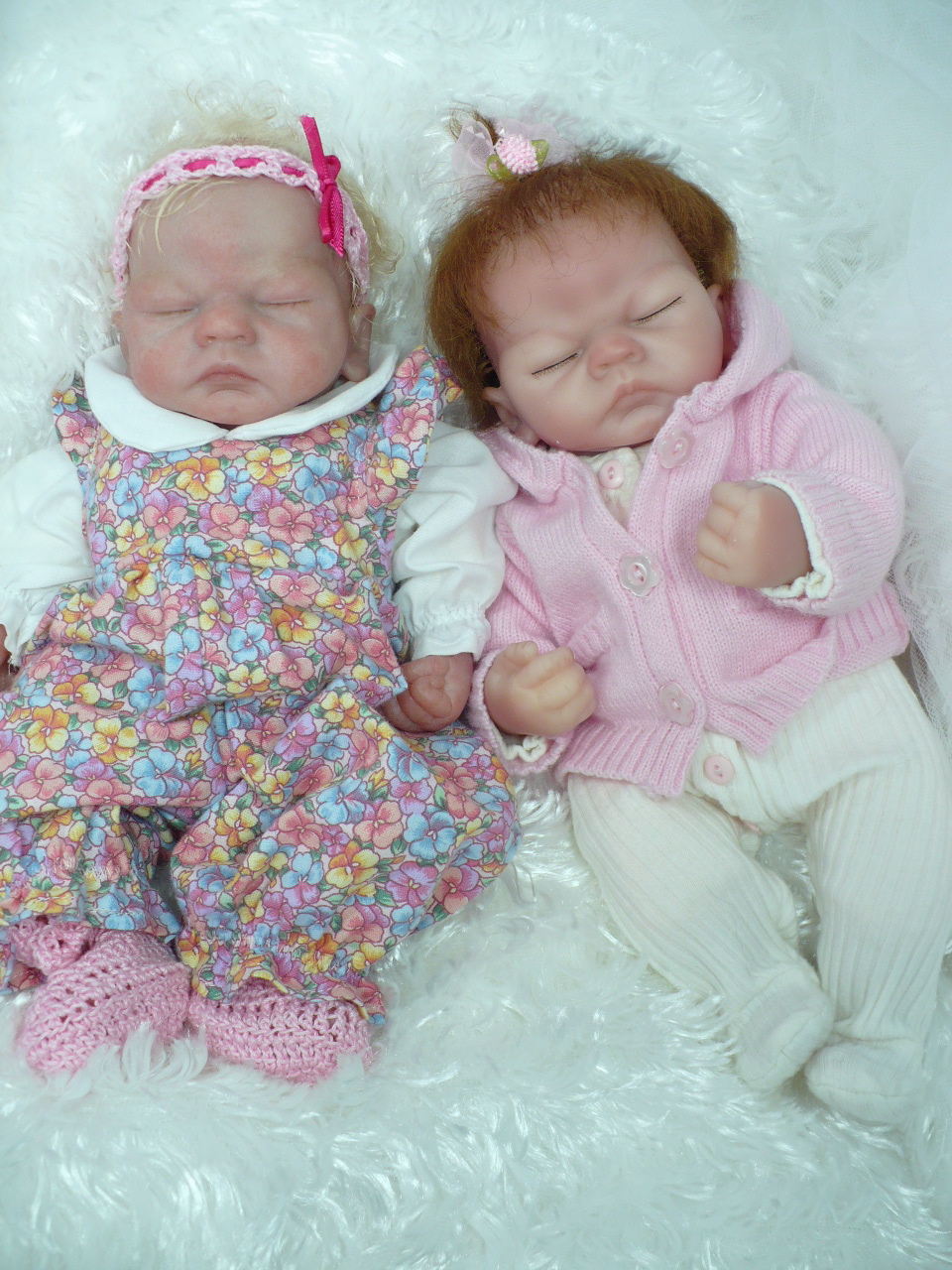 TheyNeverGrowUpNursery: Sharing my collection Friday~Crib Cap babies!