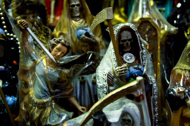 Santa Muerte - Mexico's Saint of Death ~ Kuriositas