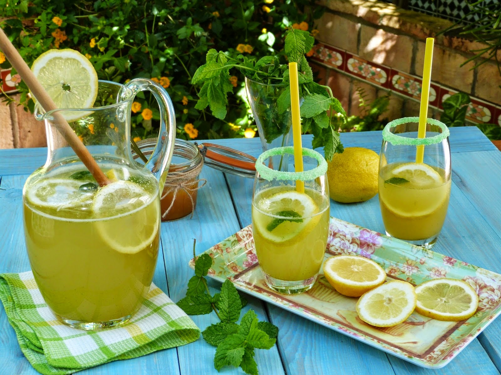 Viajar.Vivir & Amar Blog: CHUCHARADITA DE PLACER: LIMONADA