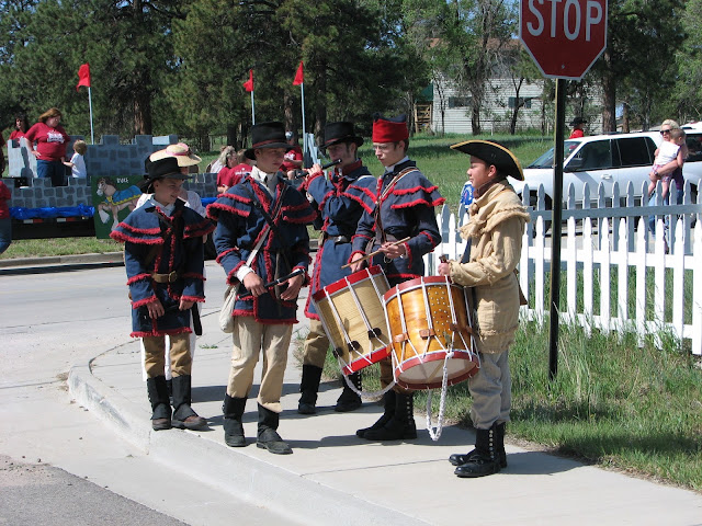 Western Plains Fife and Drum Corps: Elizabeth Stampede Parade, 2013