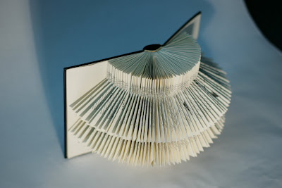 3D design: From flat material to volume: Folded Paper project