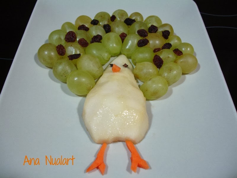 La cocinera de Bétulo: PAVO REAL DE PERA Y UVAS