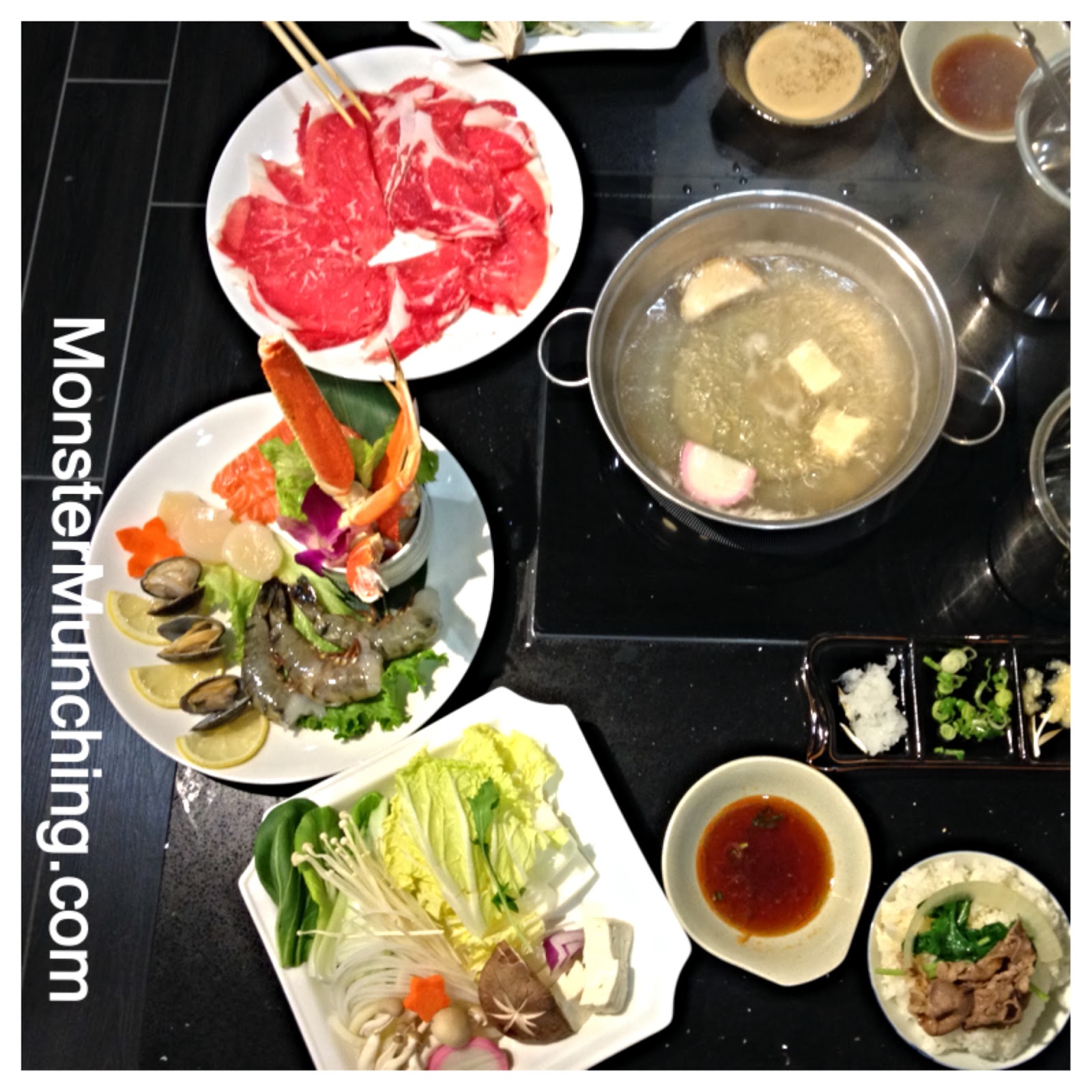 Monster Munching: November 2013