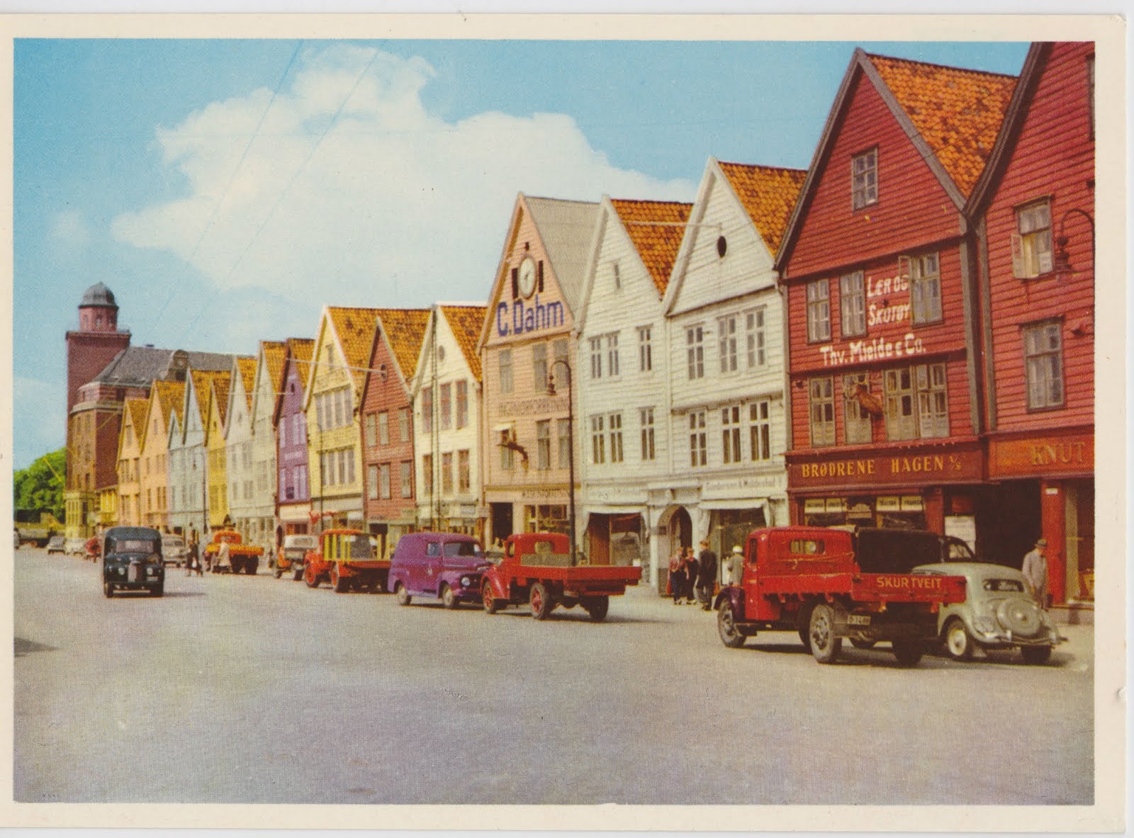 Papergreat: Saturday's postcard: Hanseatic warehouses in Bergen, Norway