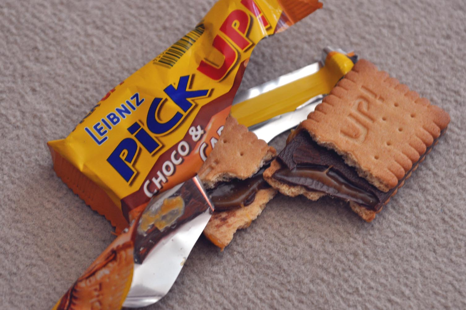 Enias Blog Diary`s: Leibniz: Pick Up! Choco & Caramel