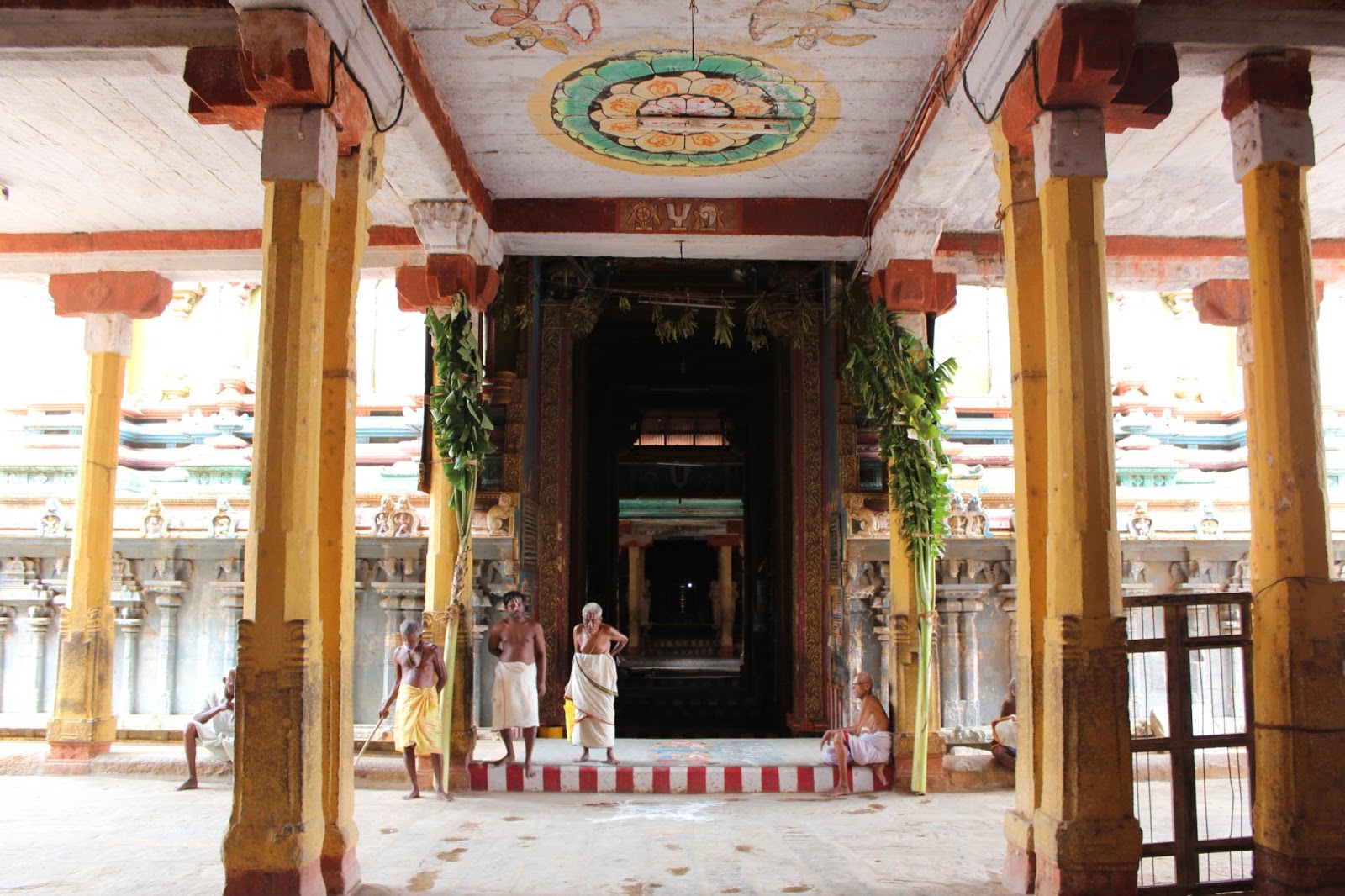 Tamilnadu Tourism: Vanamamalai Perumal Temple, Nanguneri, Thirunelveli