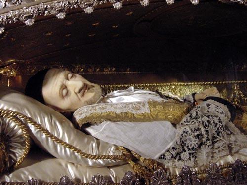 Leituras Católicas: Corpos de Santos Incorruptos - acerto