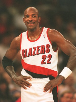 20. Clyde "The Glide" Drexler was a sight to behold in his playing days ...