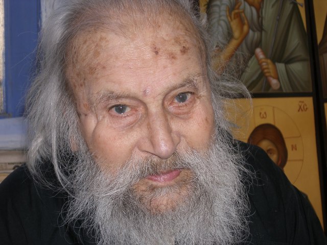 Οίμος-Αθήνα: Ο ΜΕΓΑΛΟΣ ΣΥΓΧΡΟΝΟΣ ΑΓΙΟΣ ΤΗΣ ΛΕΣΒΟΥ
