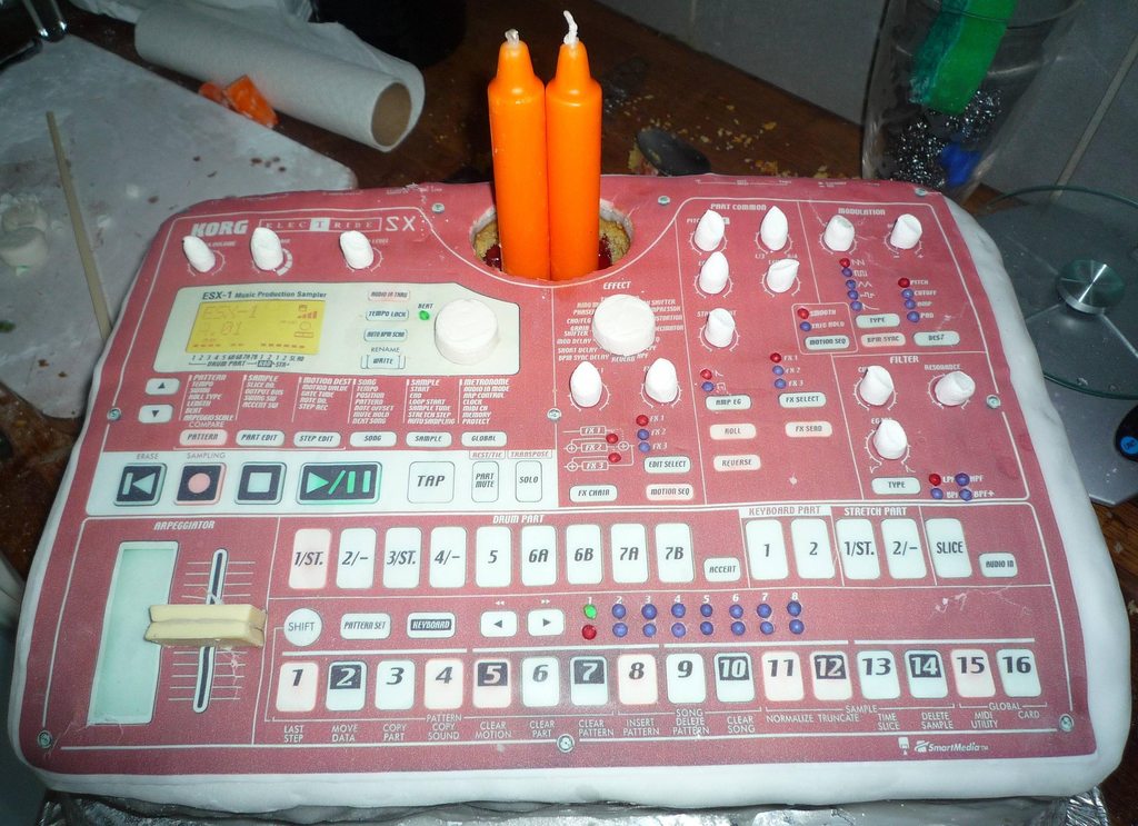 MATRIXSYNTH: Tuesday, September 20, 2011