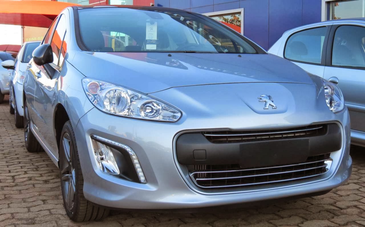 Peugeot 308 2.0 Allure Automático agora com seis marchas