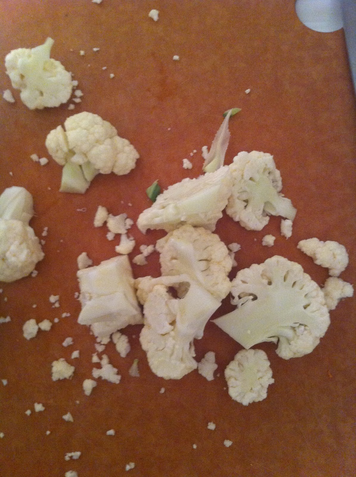 BAKER/MAKER: how to cut cauliflower [what-mom-taught-me wednesday]