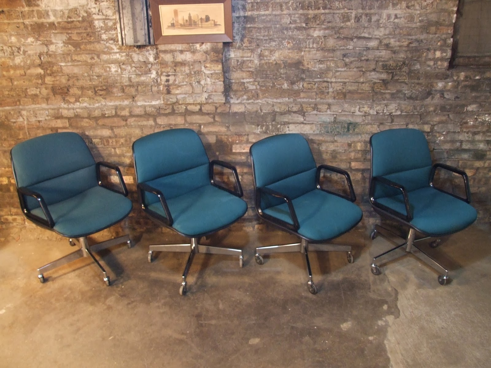 Mid Century Chicago: Set of 4 AllSteel Desk Chairs