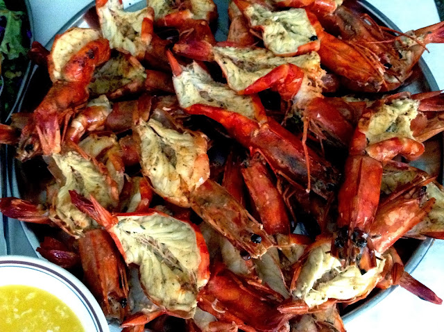 DUDE FOR FOOD: Quick Bites: A Sunday Afternoon with Charlie's Pritchon