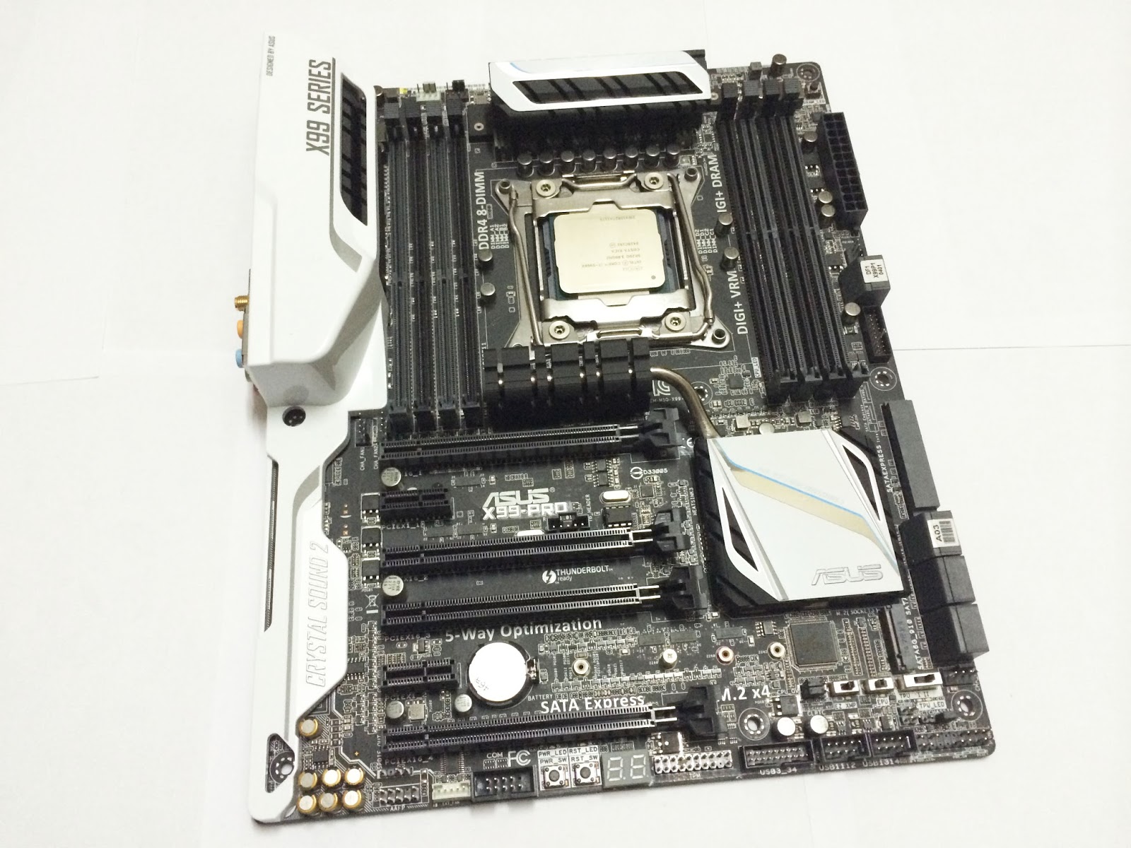 Unboxing & Review: ASUS X99-Pro