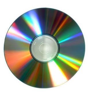 CD (Compact Disc) | Media Pembelajaran Mapel TIK SMP N 3 KLATEN