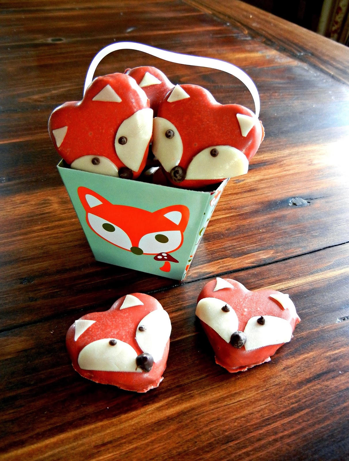 Sugar Swings! Serve Some: Candy Foxes for Valentines Day